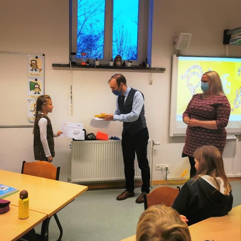 École européenne de Bruxelles IV (Laeken) Lettre d'information 24-12 ...